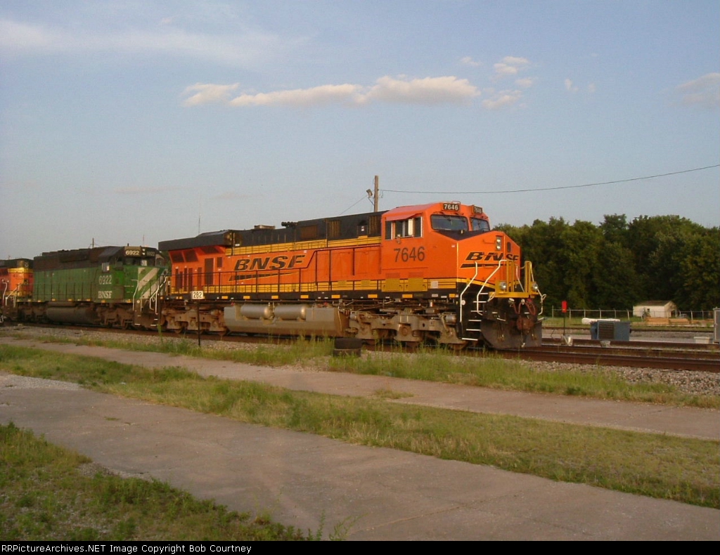 BNSF 7646